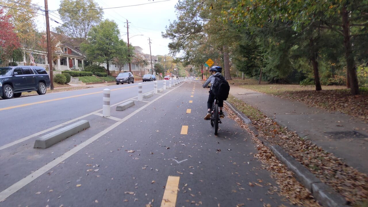 6 Pros and Cons of Commuting and Getting Around by Bike in Atlanta